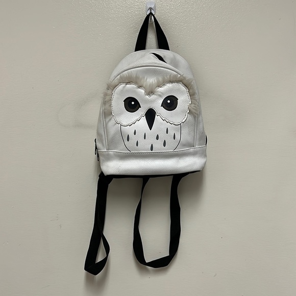 Warner Bros. | Bags | Harry Potter Hedwig Backpack | Poshmark